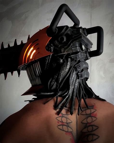 Chainsaw Man Cosplay By Longineusarmory Ideias De Cosplay Desenhos
