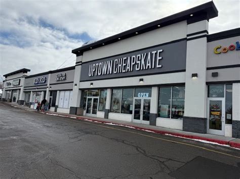 Uptown Cheapskate Logan Ut Is Officially Open Huge Congratulations To
