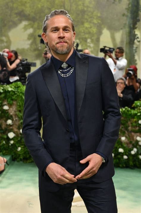 Charlie Hunnam The Gentlemen Style Charlie Hunnam Suit Just