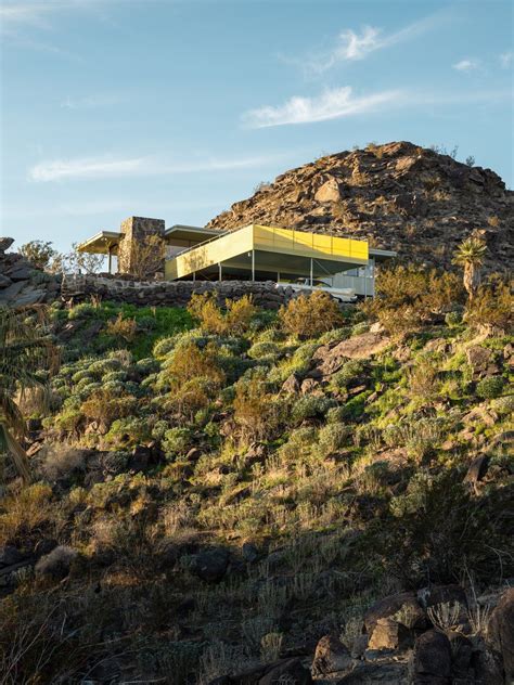Albert Freys Cree House Lists For 185 Million Near Palm Springs