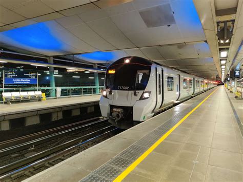 Great Northern Class 717 Completes Tests With In Cab Signalling In London