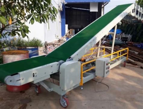 Rubber 10 20 Feet Loading Conveyor Systems Capacity 1 To 50 Kg Per Feet At ₹ 450000 In Ahmedabad