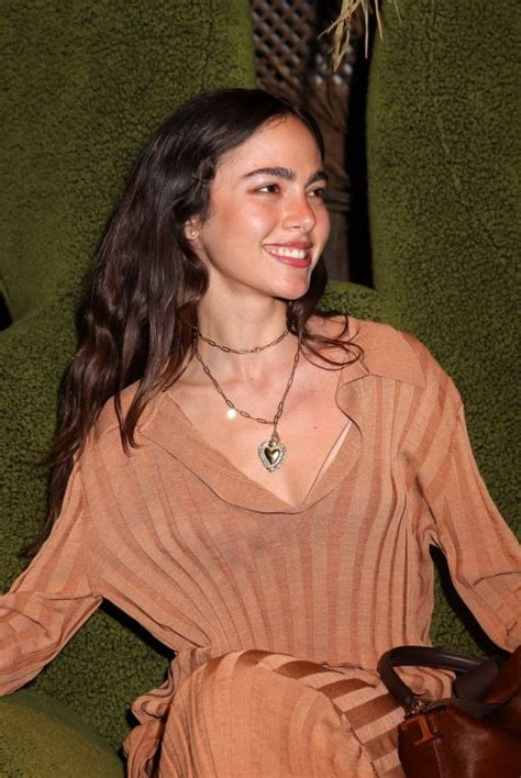 Giulia Petronio Hawtcelebs