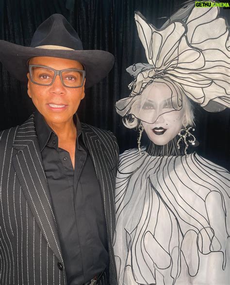 Pixie Pixie Wiki Biography Age Gallery Spouse And More