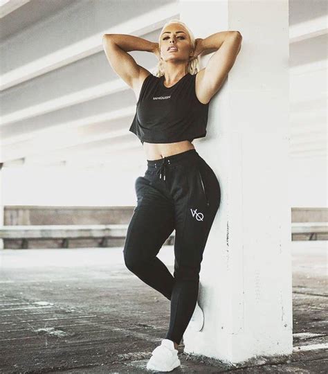 Mandy Rose Scrolller