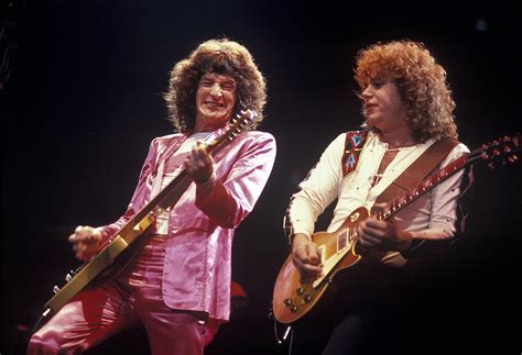 Lead Guitarist Reo Speedwagon At Michael Melin Blog