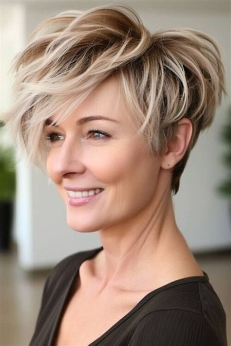 Youve Seen The Angled Pixie Cut Right Here Are 25 Cute Examples For