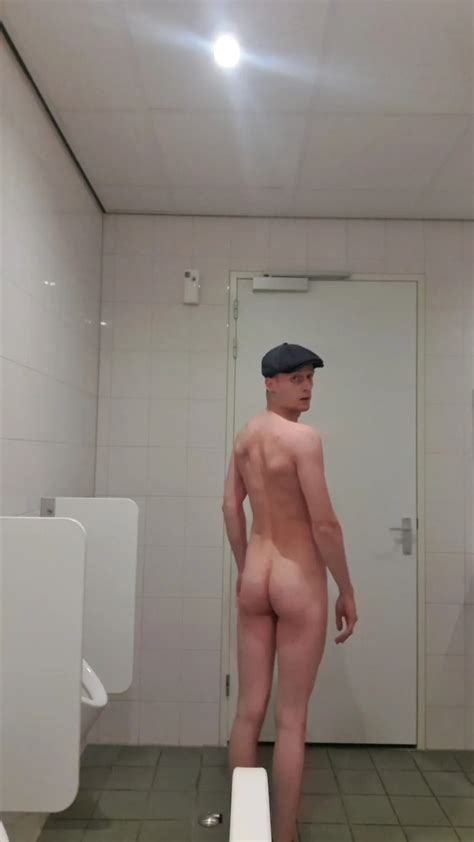 Twink Naked Public Bathroom Pics XHamster