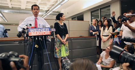 Theres Never Been A Better Time To Watch The Beguiling Anthony Weiner