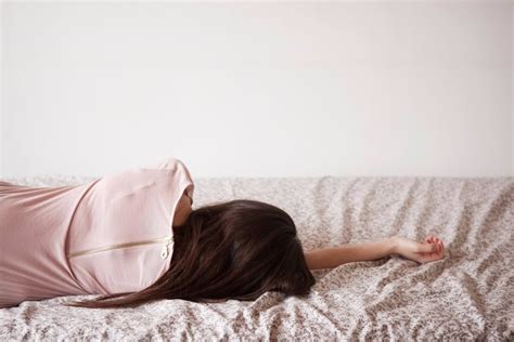 Jovem descreve como é viver com anorexia sexual Metrópoles