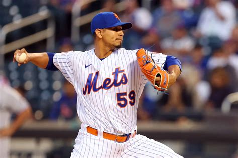 Ny Mets Pitcher Carlos Carrasco Wallpaper Wallpapersok