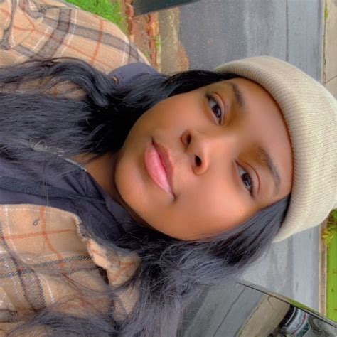 Malana Rose Reacts Youtube