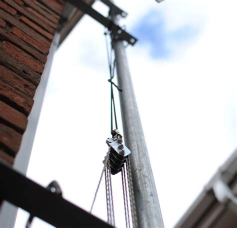 Raising Steel Antenna Mast On Tandk Brackets With Pulley M0mcx Amateur Radio Ham Radio