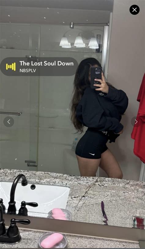 Serena Sums Mirror Pics R Serenasums