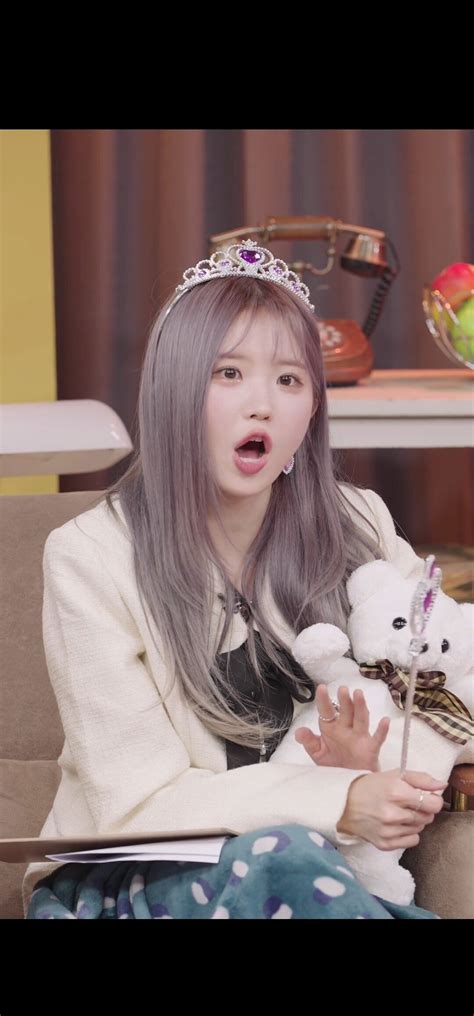 김밥 한줄에 컵라면 작은거 먹고 싶은 기분이야 연예인잡담 에펨코리아