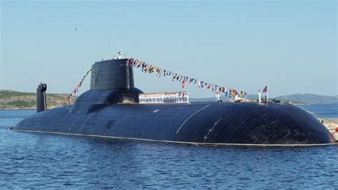 Typhoon Class 10 Jaw Dropping Pictures Of The Largest Submarines Ever 19fortyfive