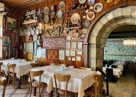 11 Best Restaurants Near The Meteora Best Places To Eat