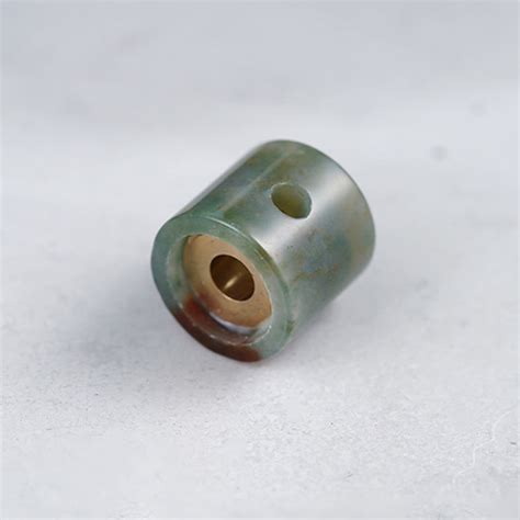 Personalized Plastic Knobs For Your Guitar And Bass