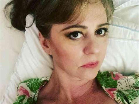 Em Entrevista Guta Stresser Fala Sobre Dependência Do Cigarro Muito Ruim Famosos