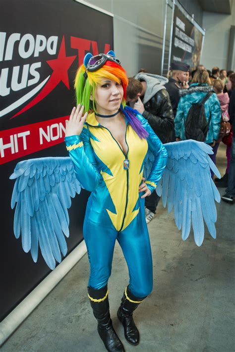 Rainbow Dash Gala Cosplay