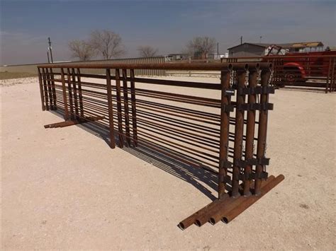 2017 Smart Panel Freestanding 24 Livestock Corral Panels Agriculture