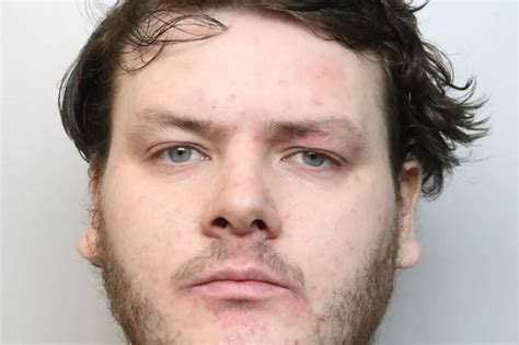 Gloucester Paedophile Tried To Meet Girl 13 For Sex Gloucestershire