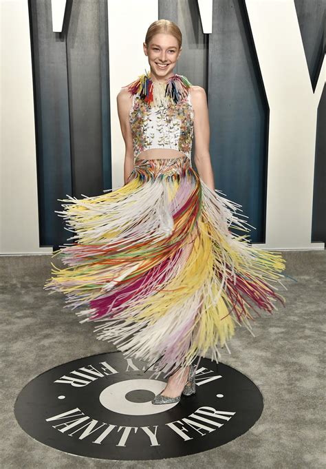 ‘euphoria Star Hunter Schafer Wore A Single Feather As Top In Striking