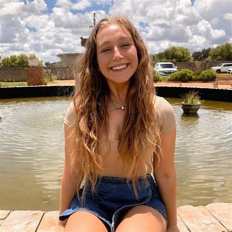 Michelle Pelzer Michellepelzer • Threads Say More