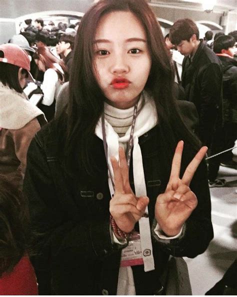 Épinglé Par Thir Dy Sur Park Yoo Na