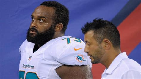 Miami Dolphins Waive Defensive Lineman Julius Warmsley Miami Herald