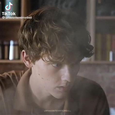 𝑻𝒚𝒍𝒆𝒓 𝑮𝒂𝒍𝒑𝒊𝒏」