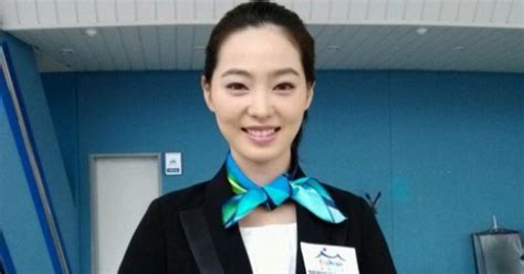 당구여신 차유람 늘씬한 스튜어디스룩 사진 공개