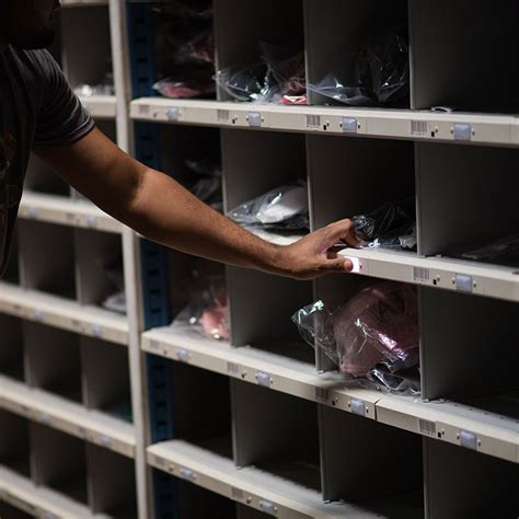 Automated Material Handling Systems Intralogistics And Warehouse Automation Bastian Solutions