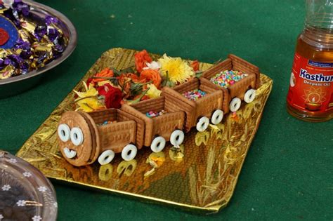 Puberty Function Seer Varisai Thattu Fruit Plate Decoration Ideas For