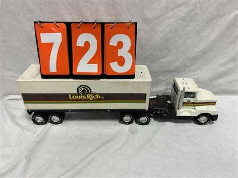 Find And Bid On Lot 723 Louis Rich Semi Now For Sale At Auction