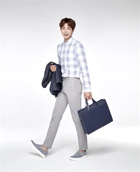 자율 면접 복장 해답은 비즈니스 캐주얼