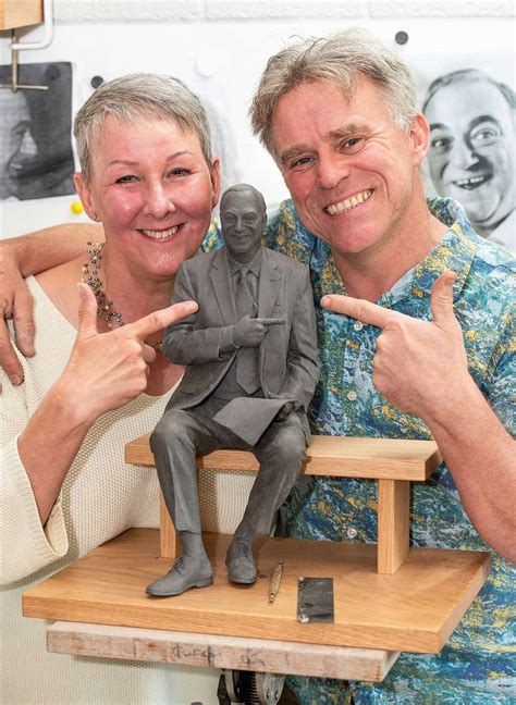 Suffolk Sculptor Sean Hedges Quinn Is ‘very Pleased With Piece On Late