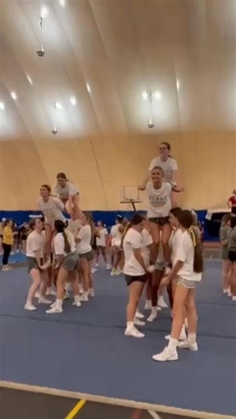 Nca Camp Cheer Stunt Summer Practice Flip Tumbling Cheer Stunts Cheerleading
