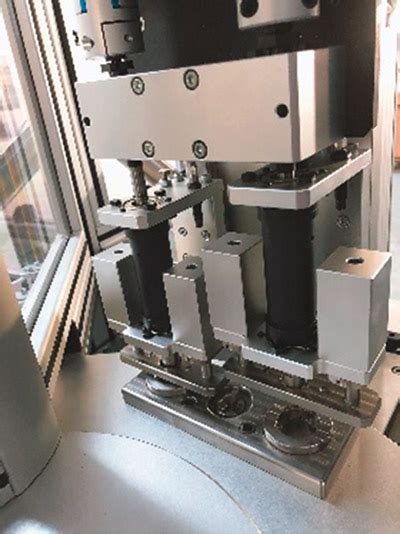 Assembly Turntable For Tolerance Adjusters Unimatic