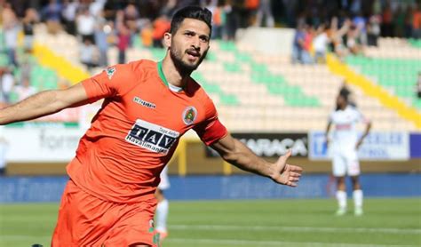 Beşiktaştan Emre Akbaba Hamlesi Spor Haberleri