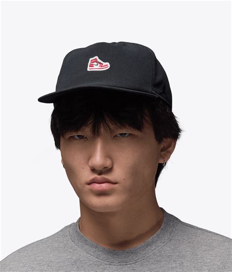 Jordan Pro Structured Flat Bill Sneaker Patch Cap Vegnonveg