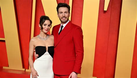 Chris Evans And Alba Baptistas Complete Relationship Timeline