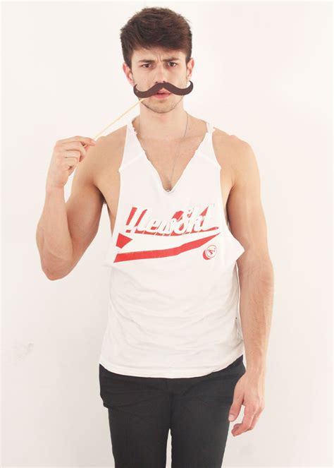 Oh Yes I Am Raphael Durante By Vic Bonvicini