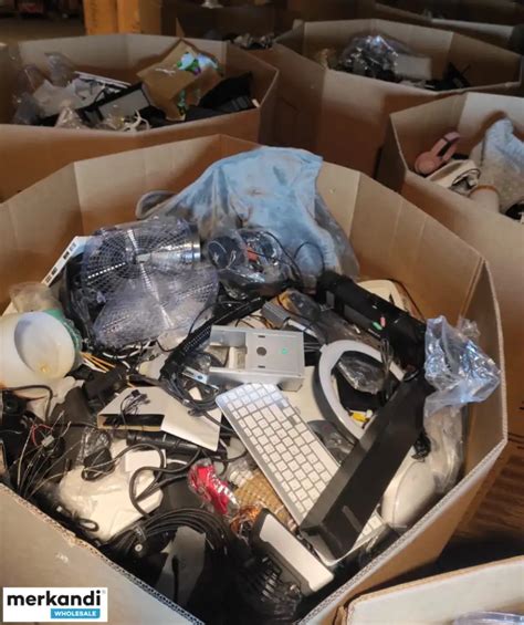 Small Electronics In Bulk Without Boxes Octabins Czech Republic