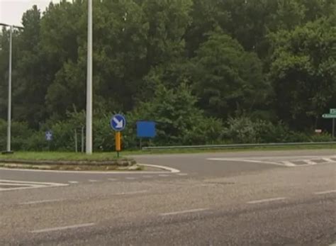 Afrit E34 Snelweg In Lille Krijgt Rotonde Rtv