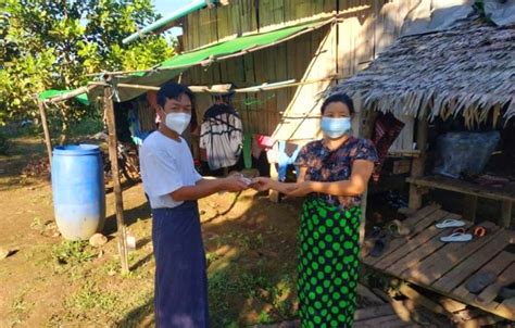 ကျိုက်ဒုံမြို့တွင် ကိုဗစ်−၁၉ ရောဂါကာလ၌ ပုံမှန်ဝင်ငွေမရှိသော အိမ်ထောင