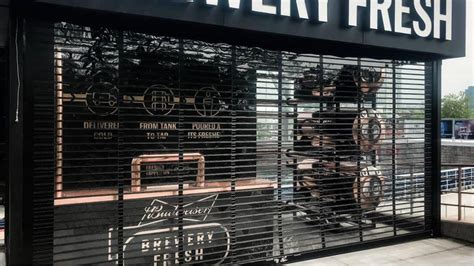 6 Common Roll Up Door Problems And How To Solve Them Dynamic Closures
