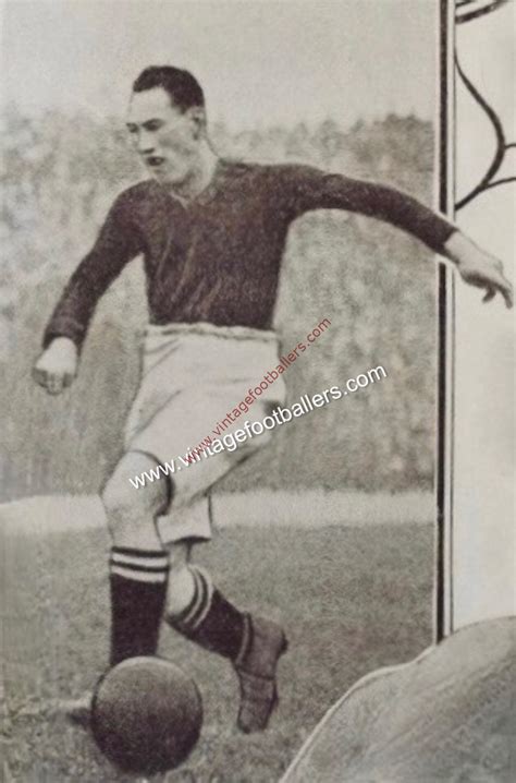 Morris Harry Image 4 Swindon Town 1930 Vintage Footballers