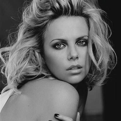 Pin De Patrick Pakié En Charlize Theron Is Love 💟 Charlizetheron💟