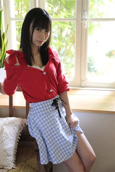 ★本日情報解禁★【moodyz11月デビュー】18歳！現役女子大生・七沢みあちゃん！メーカー激推し大注目の新人ちゃんだーー！お早めにチェックし